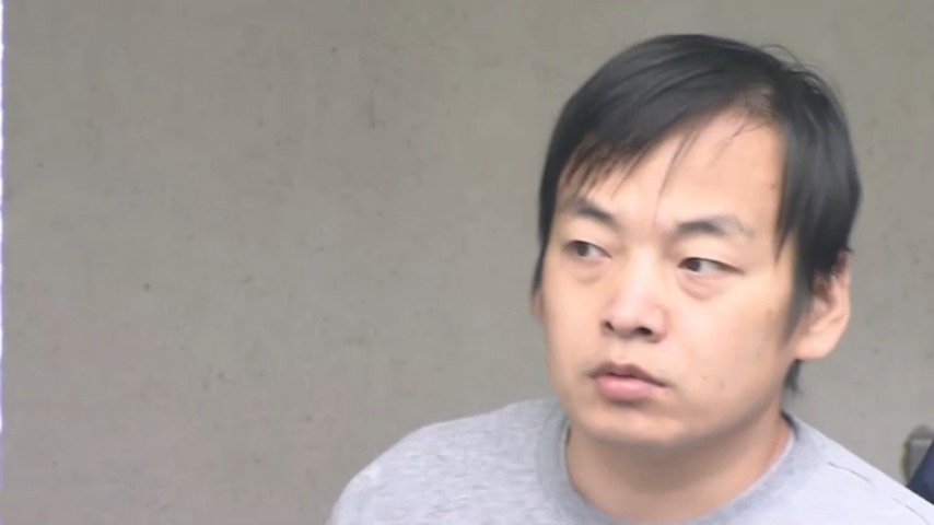 「彼女が好きで…」小嶋陽菜さんに暴行加えた罪に問われる中国人留学生の男（42）が初公判 「彼女のためなら受け入れます」起訴内容概ね認める ｜FNNプライムオンライン