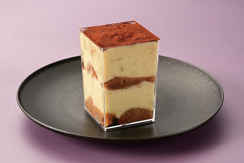 藤井聡太竜王の10時の勝負おやつは「ティラミス」 佐々木勇気八段はまたも…「なめらかプリンといちご大福」をチョイス 竜王戦あわら対局2日目｜FNNプライムオンライン