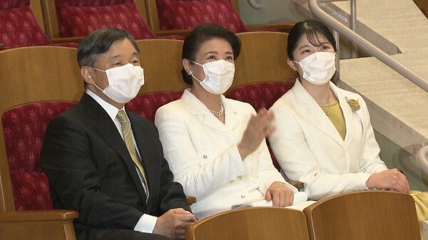 両陛下､愛子さま GWに一家そろって“お出かけ” あの「天使の歌声」を堪能｜FNNプライムオンライン