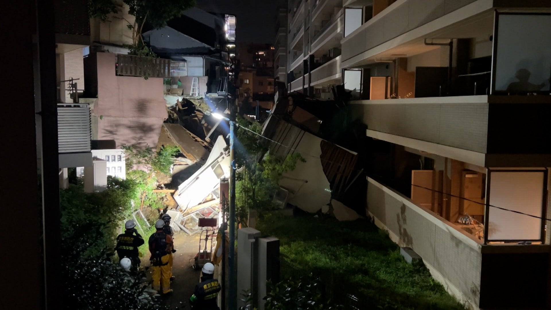 大雨の影響も…杉並の木造住宅倒壊現場を専門家が分析「土の力よりも水圧かかったか」 （FNNプライムオンライン）｜dメニューニュース（NTTドコモ）