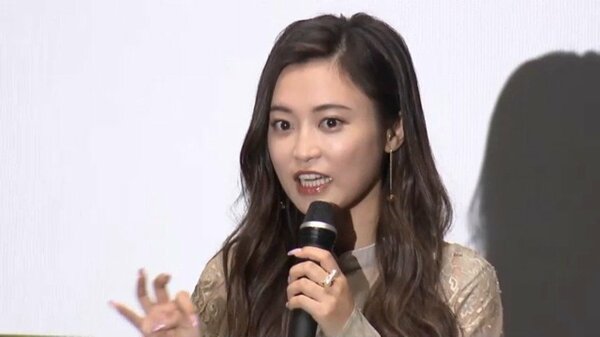 タレント・小島瑠璃子さんと夫が都内マンションから病院に救急搬送 夫が死亡し小島さんは軽症 警視庁｜FNNプライムオンライン