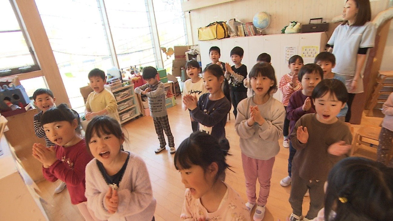 76年ぶり保育士「配置基準」見直しへ 財政的手当は十分？“働き方改革”で保育士の確保に取り組む園も取材｜FNNプライムオンライン