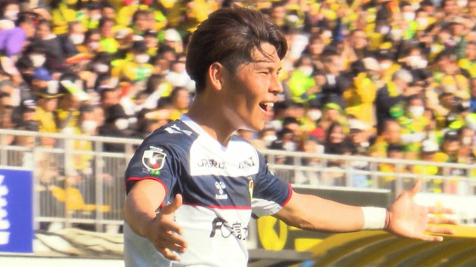 【サッカー】J2で苦しむ名門・ジェフユナイテッド市原・千葉に突如現れた「ヒーロー」 小森飛絢（ひいろ）｜FNNプライムオンライン