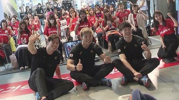 石川祐希、西田有志、髙橋藍がSNSフォロワー数でバトル 人気3選手の関係性に見えた男子バレーの強さ｜FNNプライムオンライン
