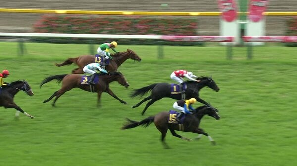 【オークス・GⅠ】牝馬クラシック第2弾を制したのはカムニャック A.シュタルケ騎手 JRA GⅠ初制覇＆オークス最年長勝利記録更新｜FNNプライムオンライン