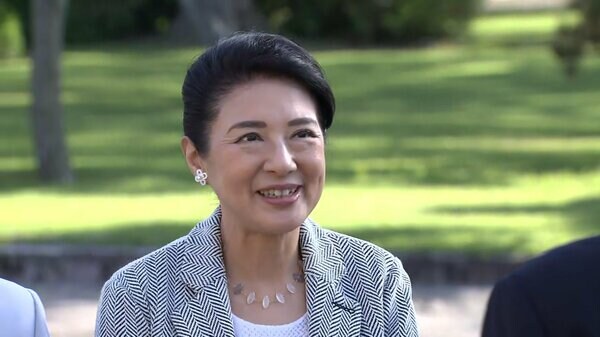 皇后さま今年のご養蚕始められる「御養蚕始の儀」 例年ご家族揃って作業も｜FNNプライムオンライン