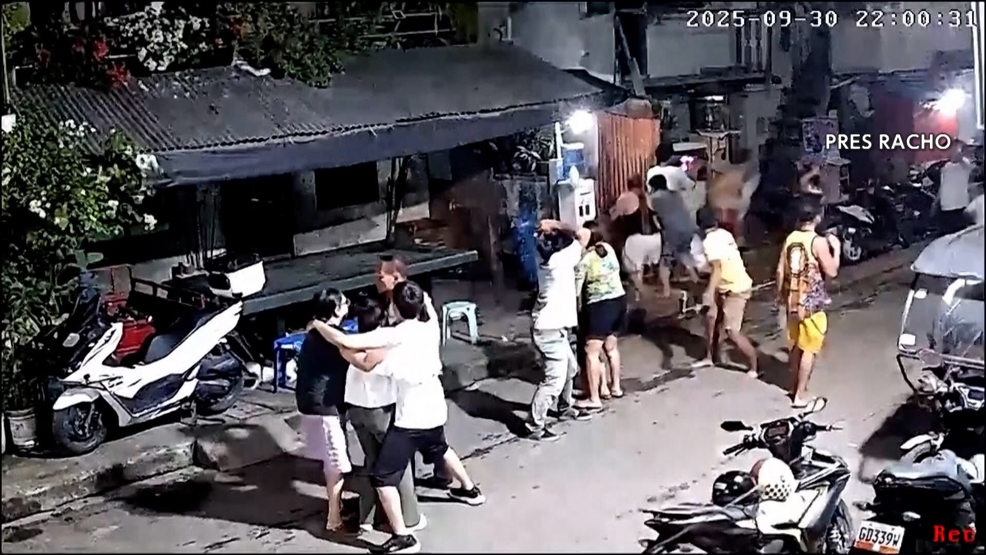 「一瞬で人がいなくなった」セブ島でM6.9地震 空港の混乱を日本人観光客が証言 各地で被害…69人死亡147人けが（FNNプライムオンライン）｜dメニューニュース（NTTドコモ）