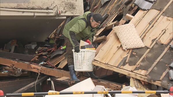 “形見”を探し続ける夫 女房から誕生日にもらった思い出の時計 倒壊したビルの下敷きで妻と娘を亡くす【石川発】｜FNNプライムオンライン
