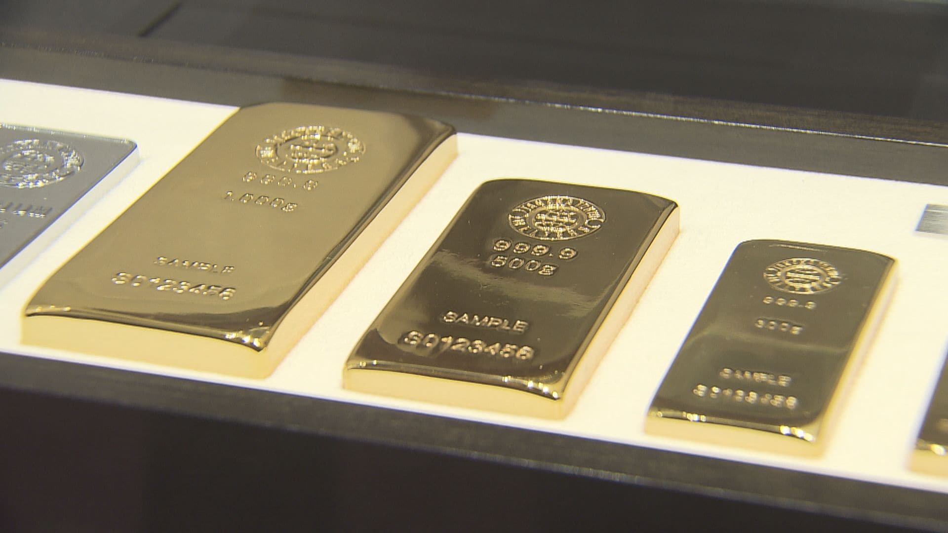 【速報】金価格が史上初の2万円目前に…1万9940円と最高値更新（FNNプライムオンライン）｜dメニューニュース（NTTドコモ）