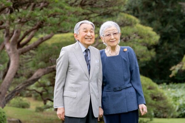 「上皇さまのために生きていらっしゃる」90歳の上皇后美智子さま ピアノの深い音色とご夫妻の絆｜FNNプライムオンライン