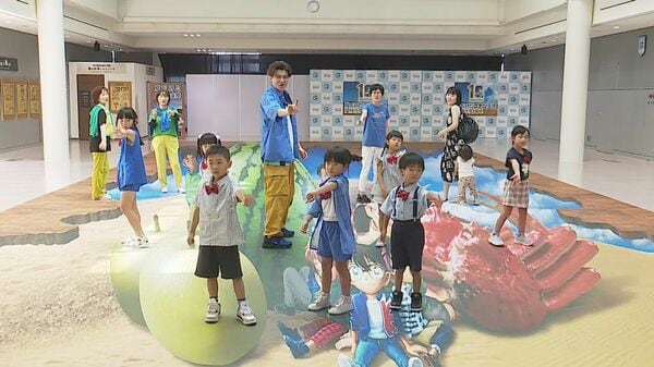 名探偵コナンと新浜レオンさん「WAKIWAKIダンス」で共演！“聖地”も舞台にロケ 万博契機にPR【鳥取発】｜FNNプライムオンライン