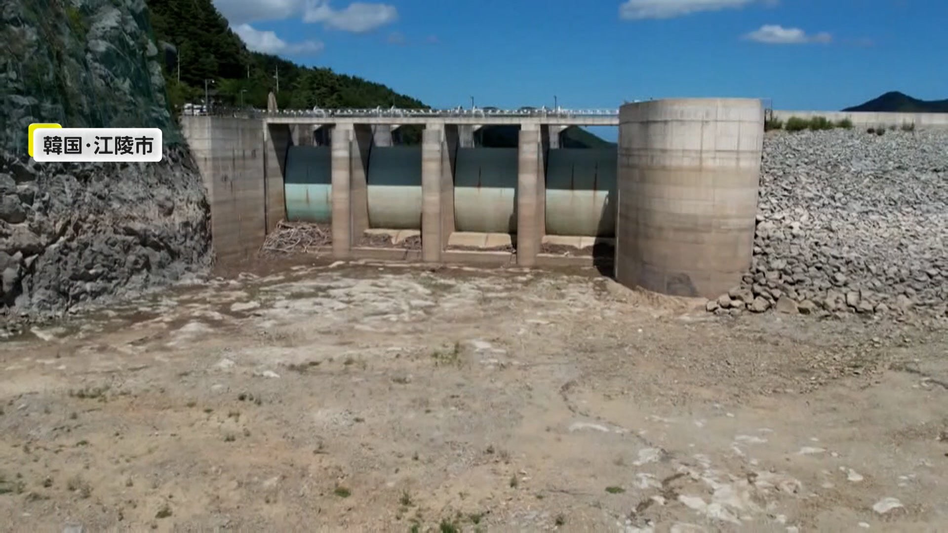 貯水池“干ばつ”一部マンション1日30分水供給…観光業も大打撃 恵みの雨も完全回復に至らず 韓国大統領SNSに「少しでも江陵市民の慰めになれば」（FNNプライムオンライン）｜dメニューニュース ...