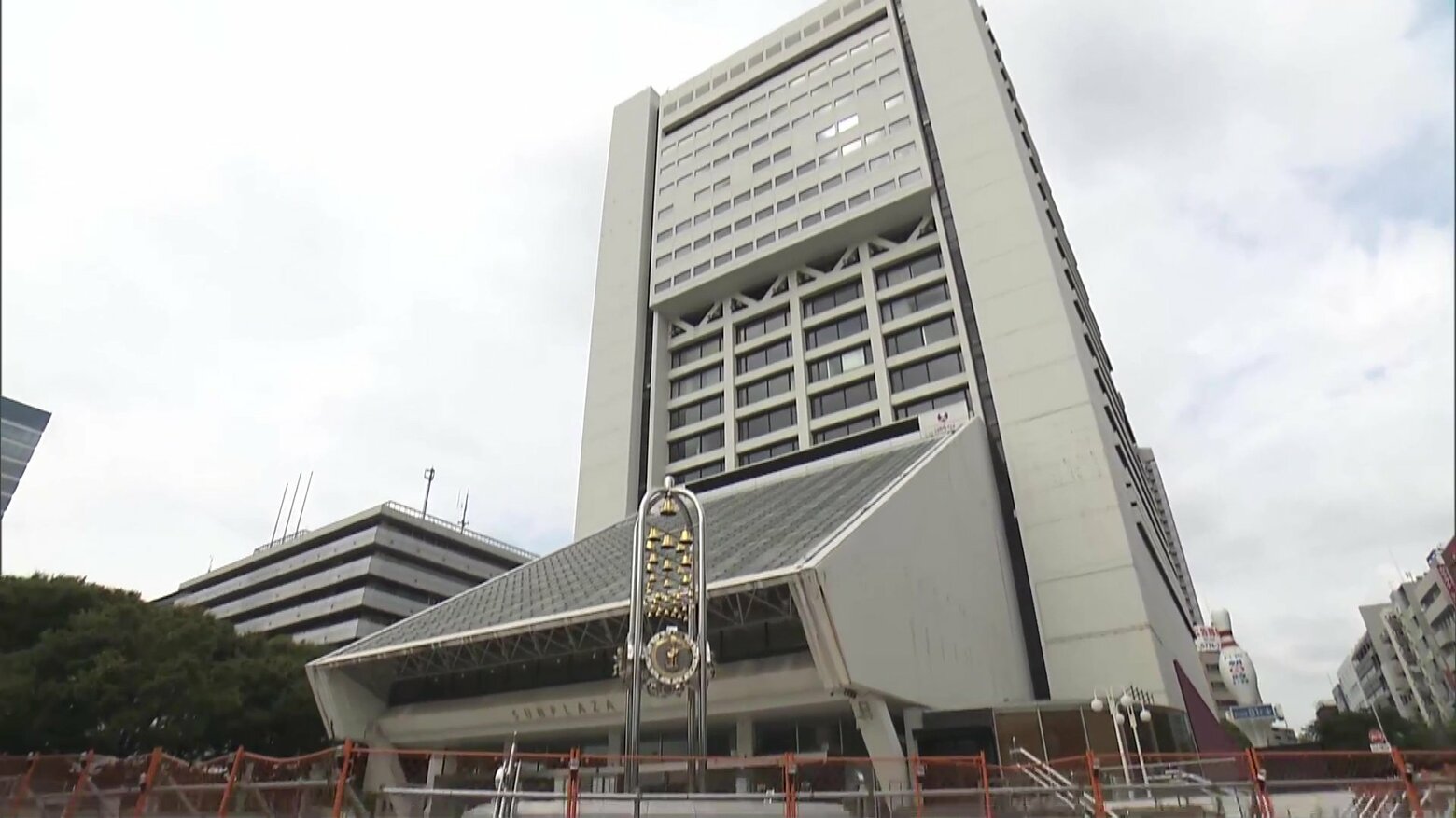 「中野サンプラザ」建設費用が当初の“倍”「3539億円」に…再開発計画を見直しか？ 2029年度完成予定も着工できず｜FNNプライムオンライン