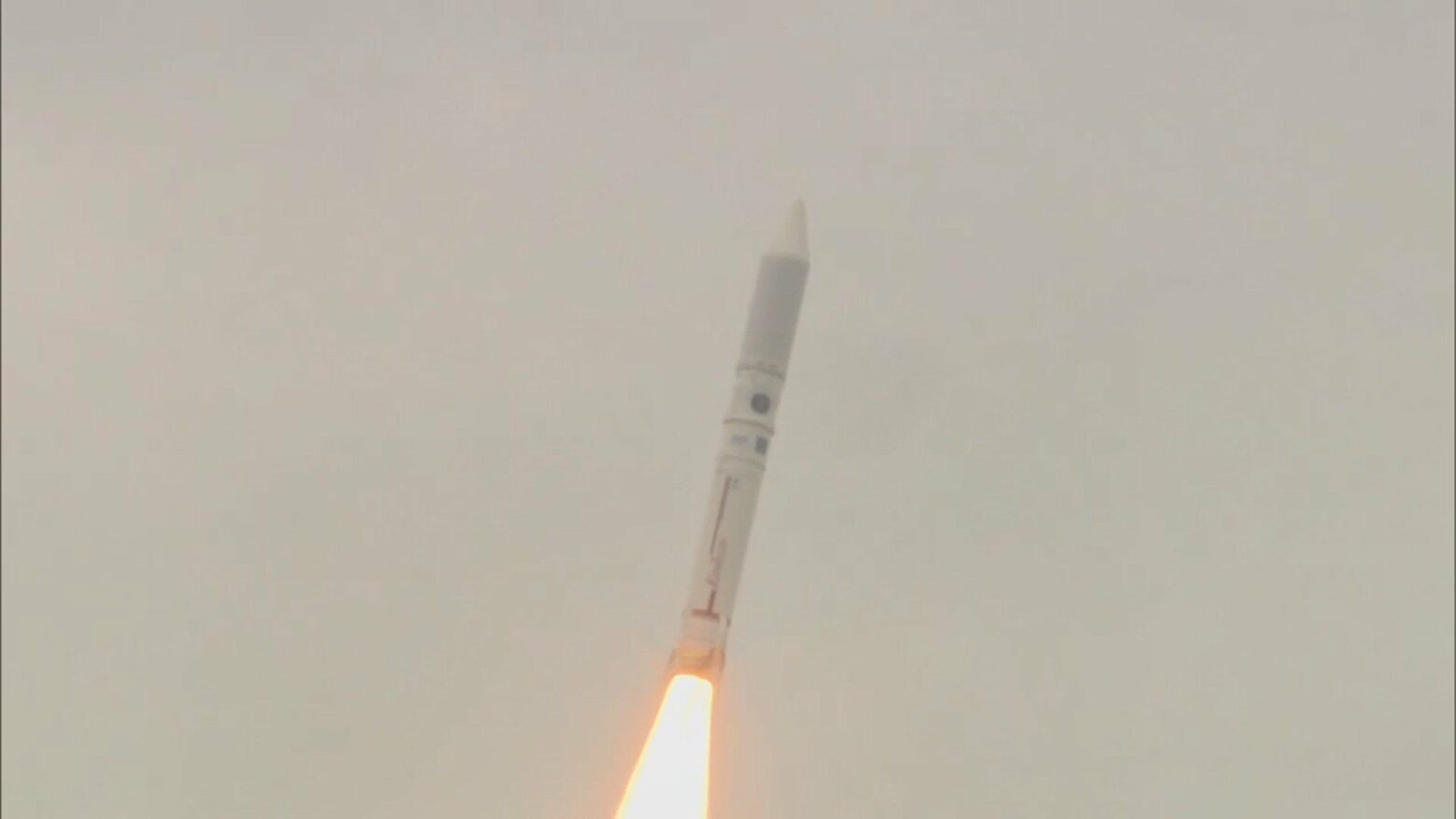 19年ぶりの「破壊指令」…“地上に危険生じる可能性”JAXAが判断 「イプシロン6号機」打ち上げ失敗｜FNNプライムオンライン