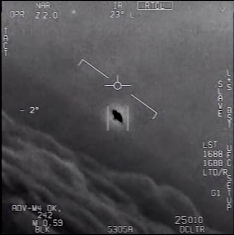 全米のUFO目撃件数「4000件超」エリア51に再び注目集まる…前UFO調査責任者「内部抵抗あった」に波紋 FNNワシントン支局 中西孝介｜FNNプライムオンライン