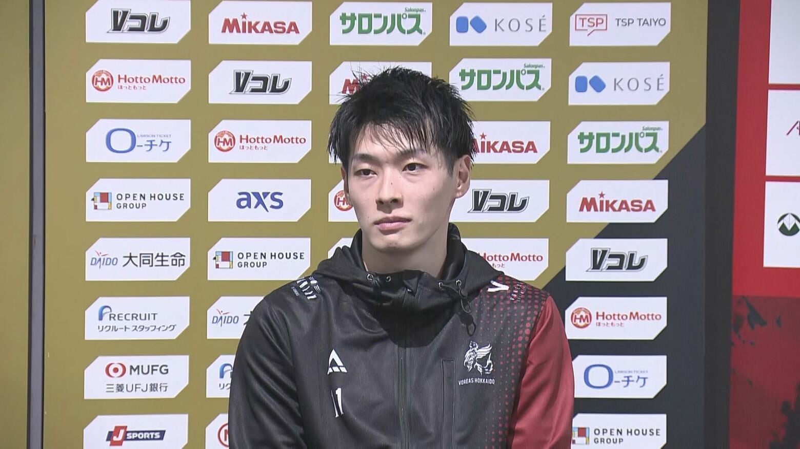 【ヴォレアス北海道】フルセットで敗れる・・・リベロ外崎「勝ってようが負けてようがどんな点数であろうが楽しんで1球1球ボールを追いかけて目の前の ...