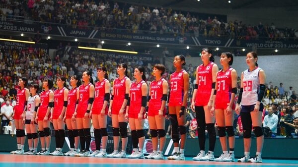 【速報】W杯バレー・ペルー戦 女子日本代表は第1セットを25対9で先取 古賀、宮部が先発【パリ五輪予選】｜FNNプライムオンライン