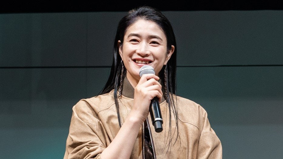 小雪、夫・松山ケンイチと3人の子どもたちと…東京離れ自然派生活「なじんできた」｜FNNプライムオンライン