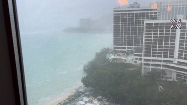 風速70mの台風2号がグアム直撃 新婚旅行中の夫婦語る「到着してすぐに外出禁止に…延泊できるかどうかもわからない」週末は日本に接近？｜FNNプライムオンライン