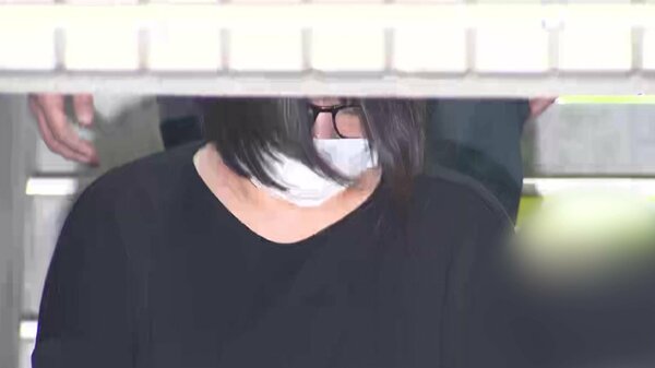 【巨額】「FX投資や競馬などで10億円以上の損失や借金があった」盗んだ金品は17億円相当か？三菱UFJ銀行元行員・今村由香理容疑者（46）逮捕 警視庁｜FNNプライムオンライン